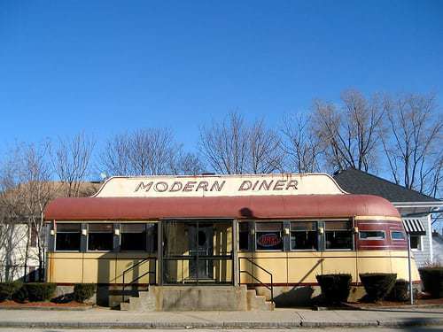 Modern Diner – First Diner on National Historic Register – Retro Roadmap