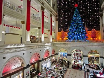 Macy’s Philadelphia Wanamaker Organ Christmas Light Show! – Retro Roadmap